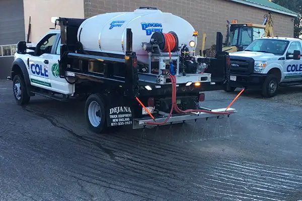 North Shore Commercial Snow Management - Cole Landscaping