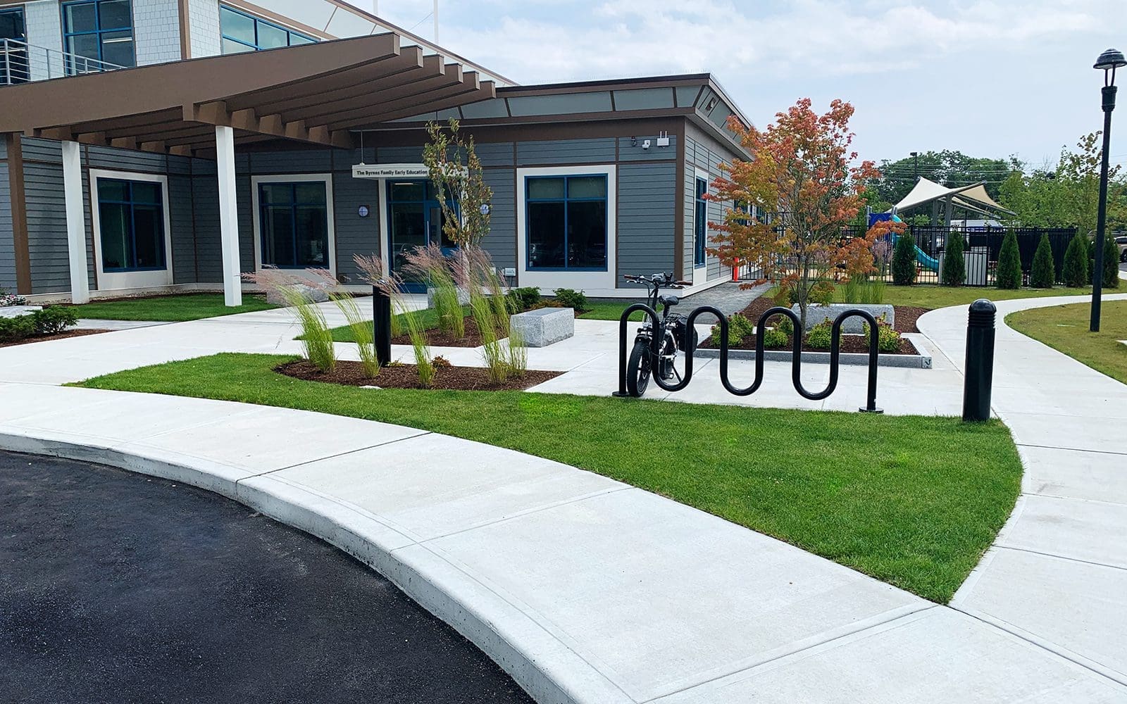 Full Service Burlington, MA Commercial Landscape Maintenance